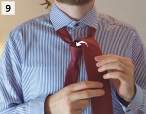 Doppelter Windsorknoten binden (Anleitung + Video)