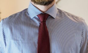 Doppelter Windsorknoten binden (Anleitung + Video)